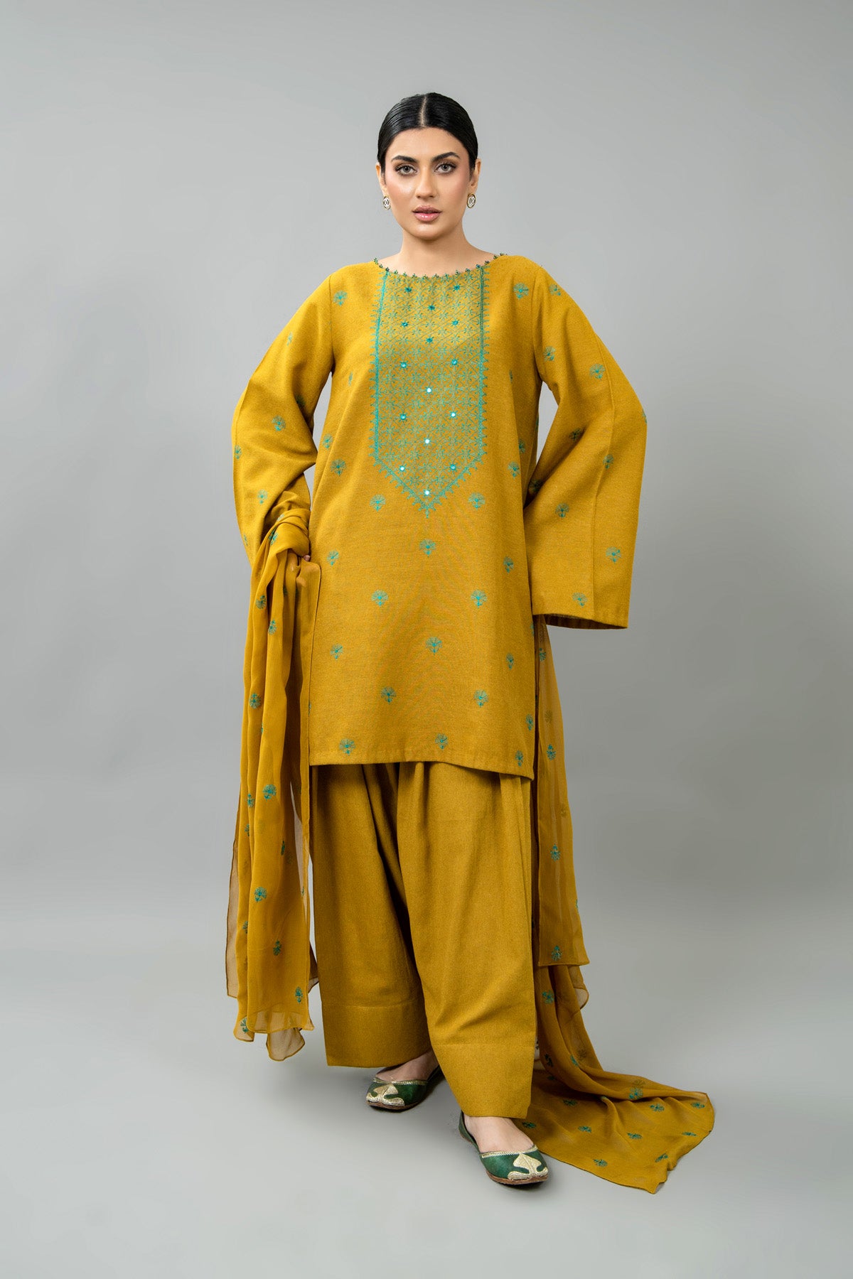 EMBROIDERED & SHEESHA WORK COTTON KARANDI 3 PCS (UNSTITCHED) – The ...