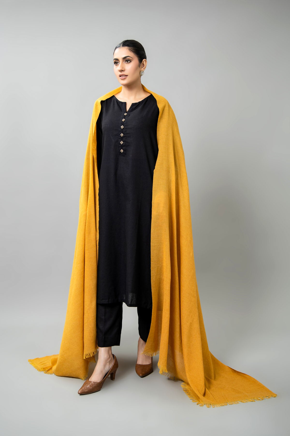 PASHMINA SHAHTOOSH SHAWL 1 PCS – The Fabric Store Pakistan