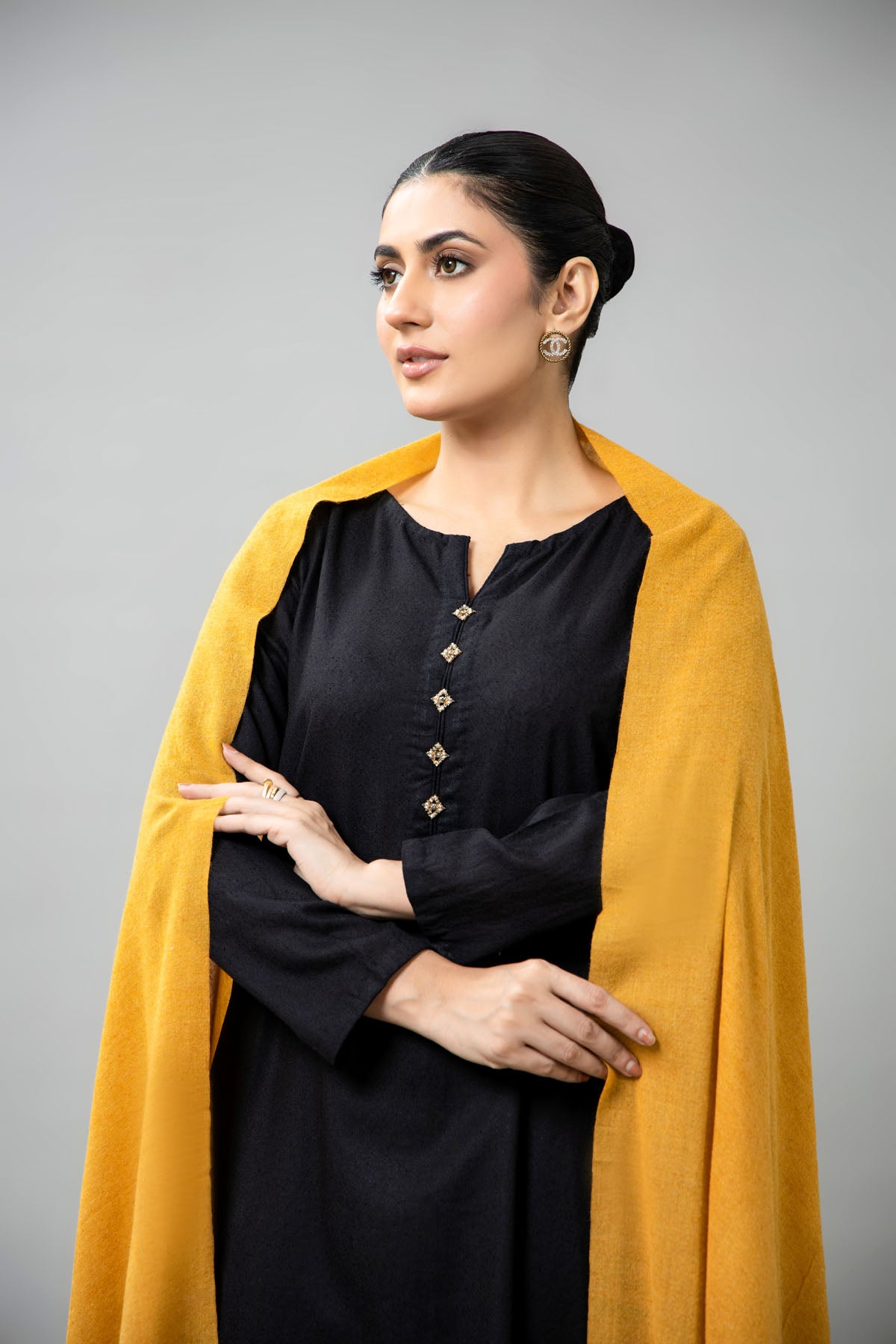 PASHMINA SHAHTOOSH SHAWL 1 PCS – The Fabric Store Pakistan