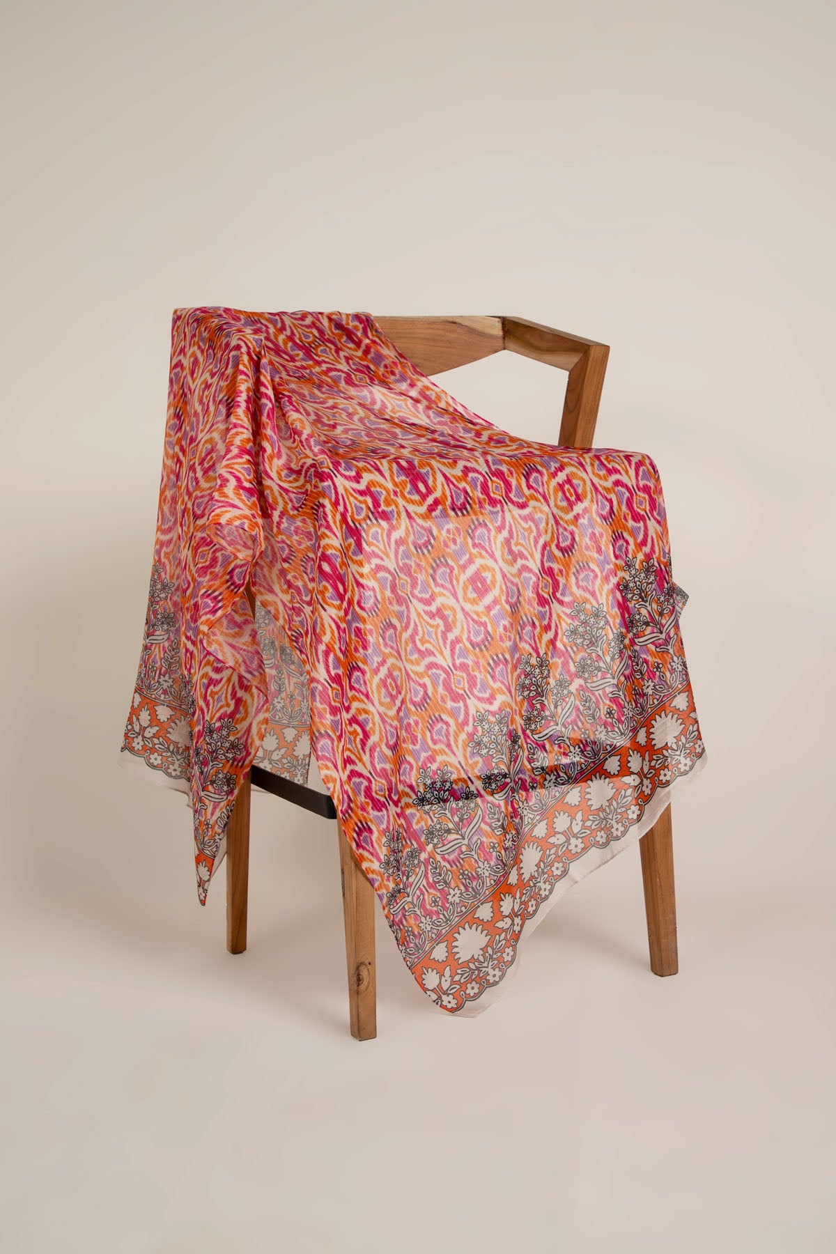 PRINTED SLUB MONARK STOLER – The Fabric Store Pakistan